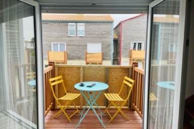 Bright Apt With Nice Balcony - Near Beach - La Rochelle