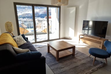 Beau T4 Dans Résidence Neuve Surplombant Briançon - Briançon