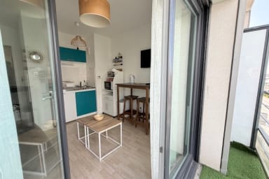 Bright Studio Apartment In La Rochelle - Île de Ré