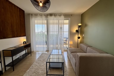 Schiltigheim: 6th Floor Studio With Terrace - Strasbourg
