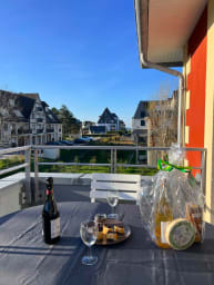 Appartement Agréable à 2 Min à Pied De La Plage - Plage de Deauville