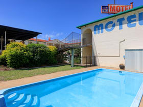 12 Hotel, Motel, Pub & Leisure Properties For Sale in Narrandera, NSW 2700