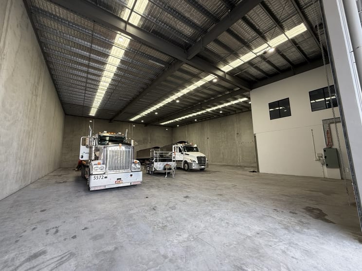Factory, Warehouse & Industrial Property For Lease in 39 Warehouse Cct ...