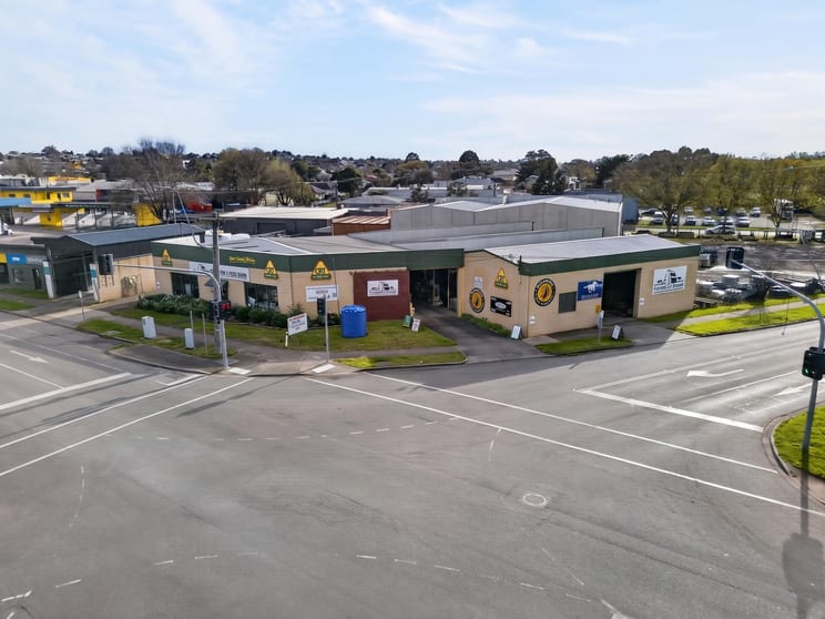 Factory, Warehouse & Industrial Property For Sale in 147 Queen Street ...