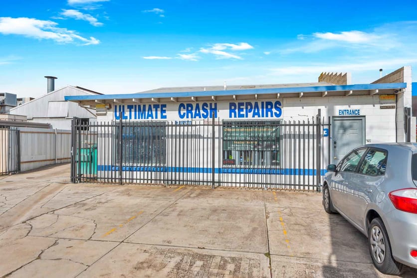 Auto Warehouse Melrose Park