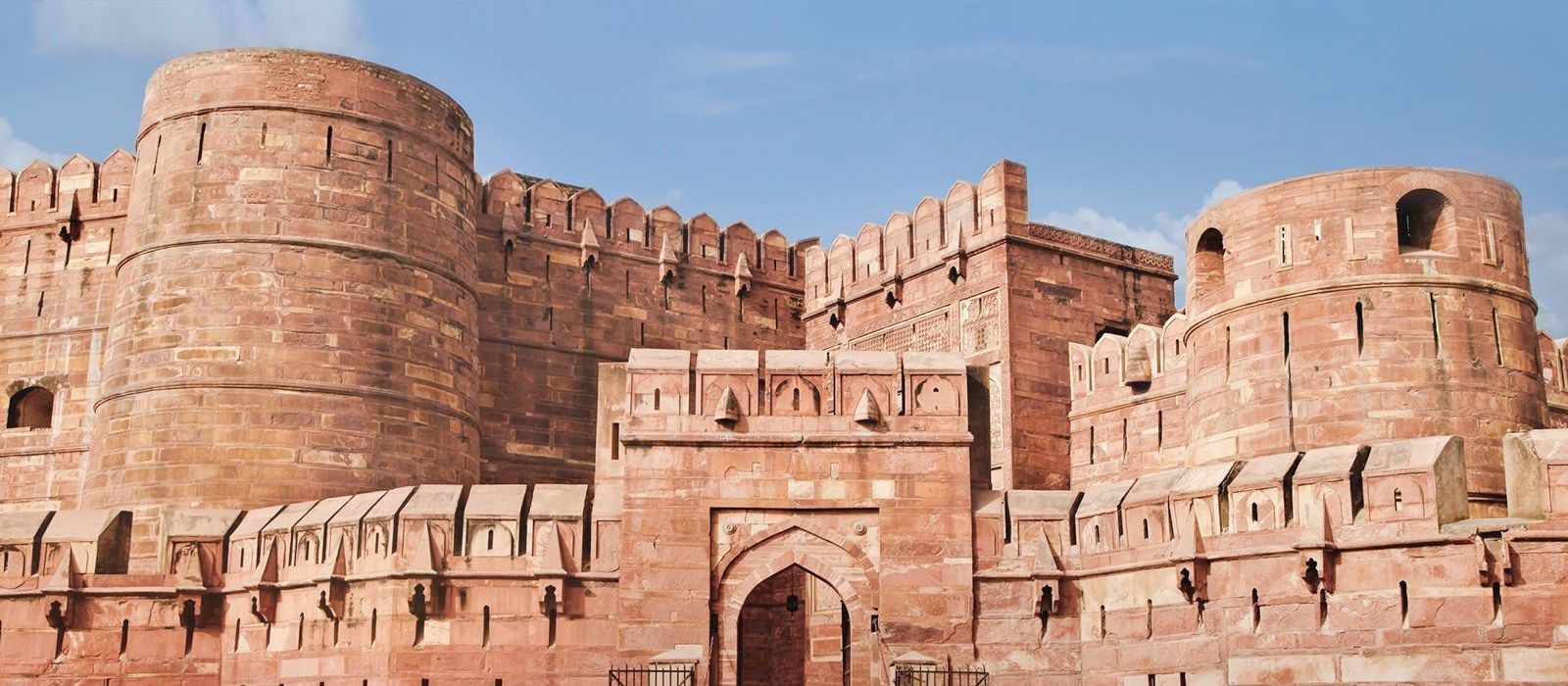 Exclusive Travel Tips for Your Destination Agra in North India