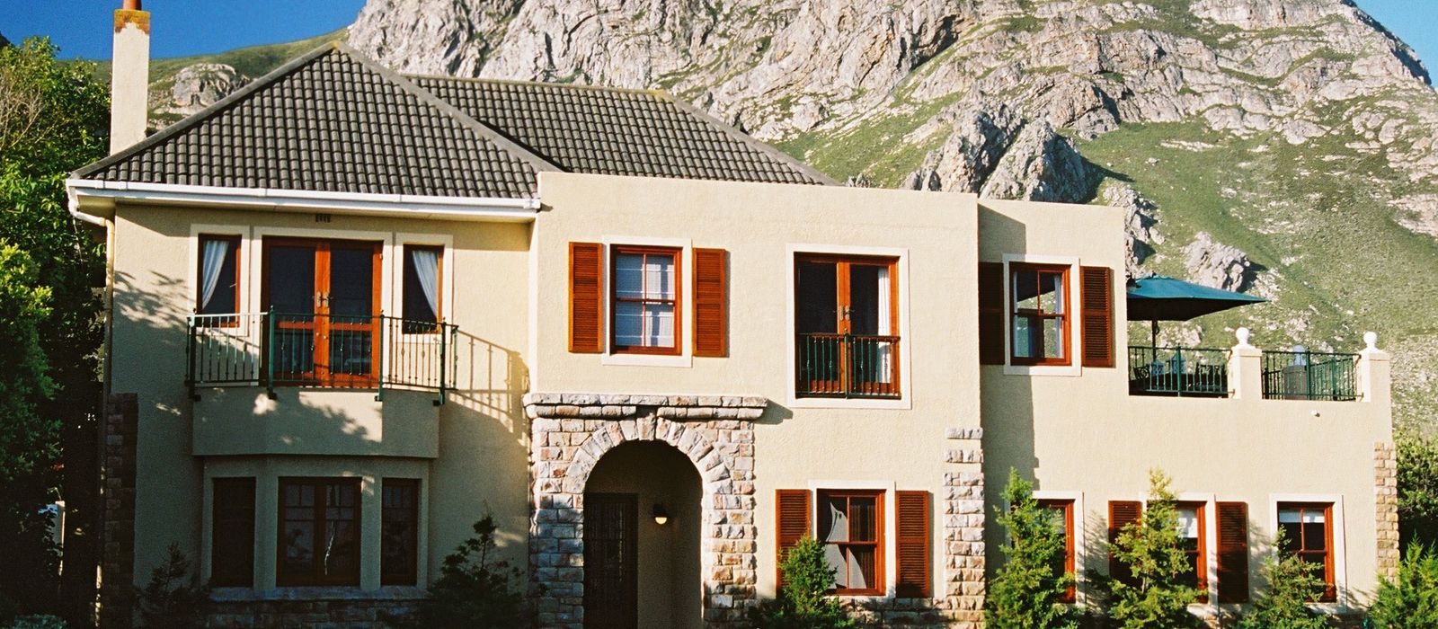 Lavender Farm Guest House Hotel in South Africa | ENCHANTING TRAVELS