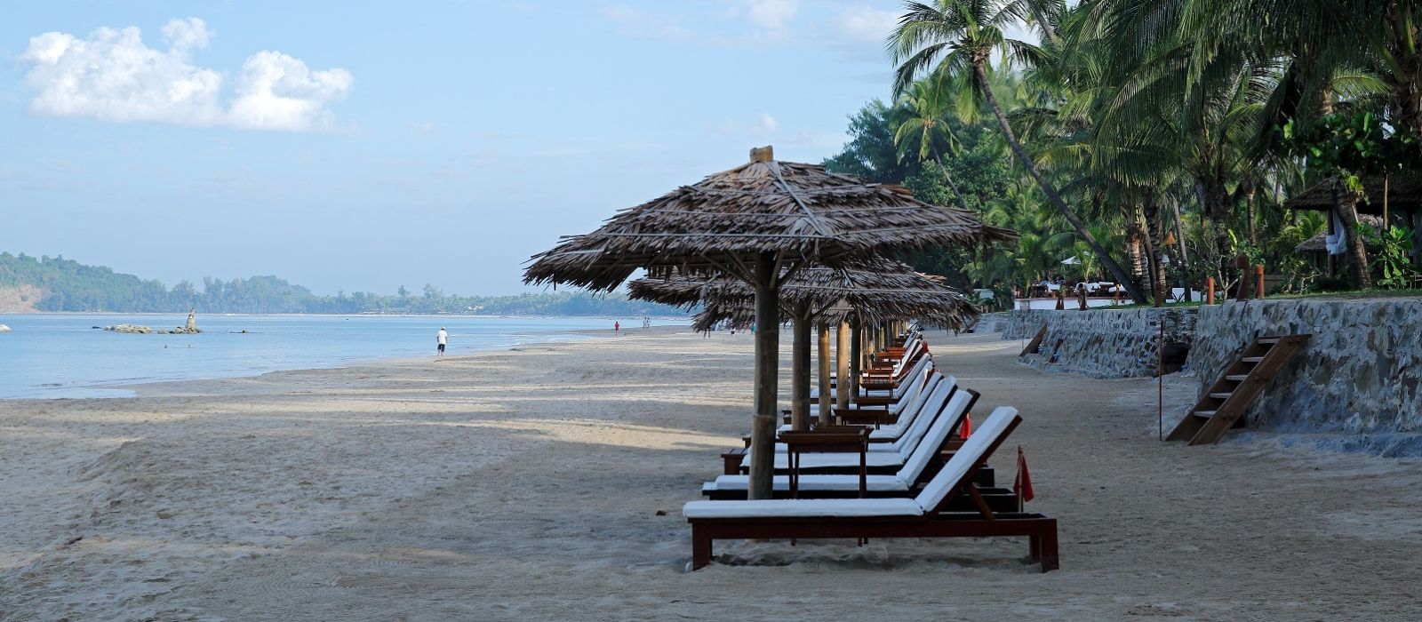 Ngapali Bay Villas & Spa Hotel in Myanmar | ENCHANTING TRAVELS