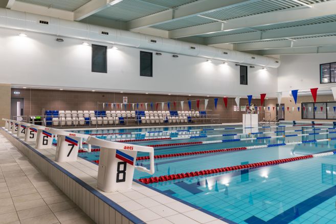 Swimming | Main Pool | The Hive Leisure Centre | Ely