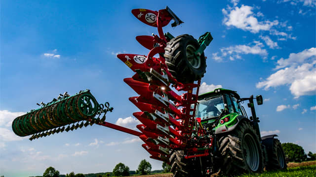 Ecomat for shallow ploughing | Kverneland