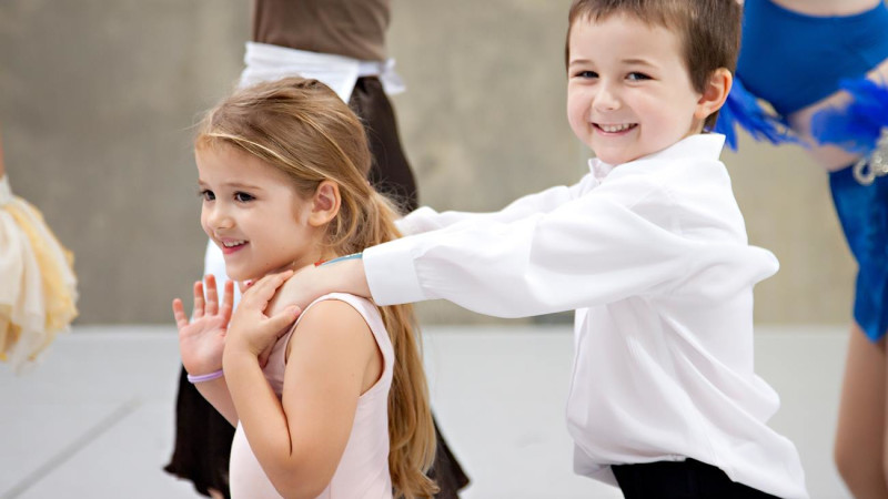 6 Mother and Daughter Dance Classes